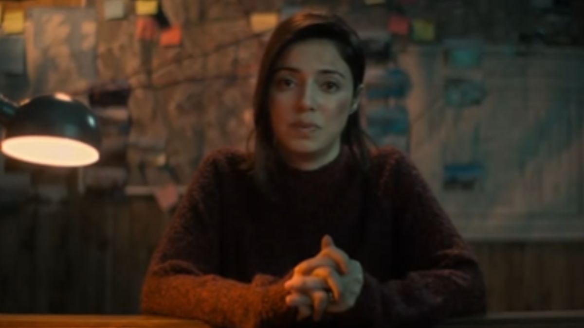 Savi: A Bloody Housewife Teaser Unleashes Divya Khossla's Intense Action Sequences | Watch